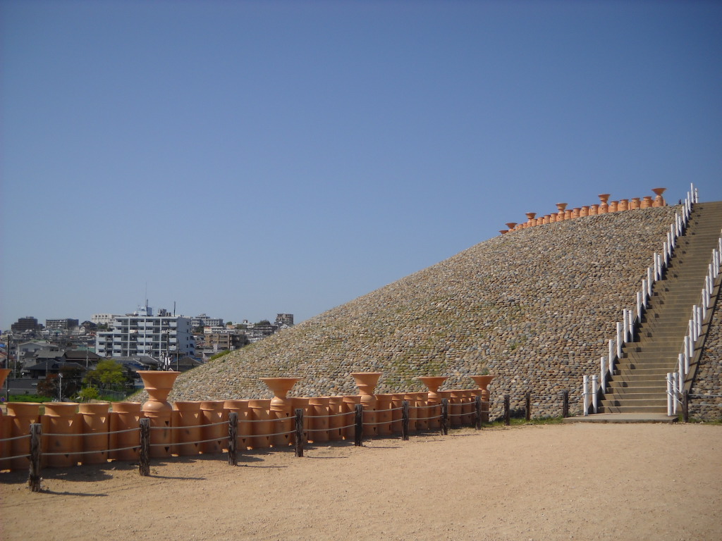 Daily Glimpses Of Japan: Kofun - Ancient Tombs Of Japan