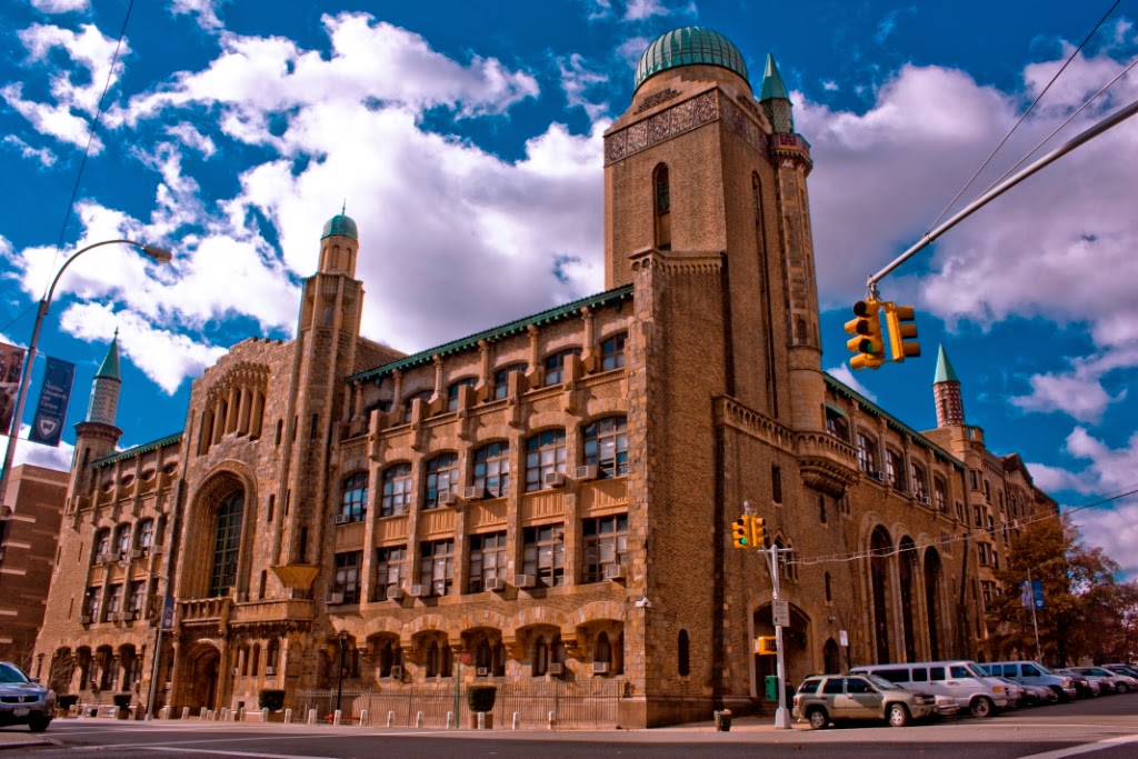 YU "Heading For Bankruptcy"