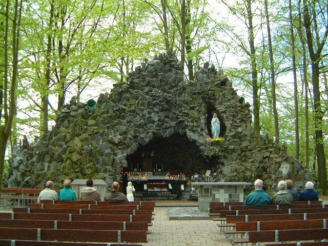 Naar Kevelaer: Het bedevaartsoord Meersel-Dreef