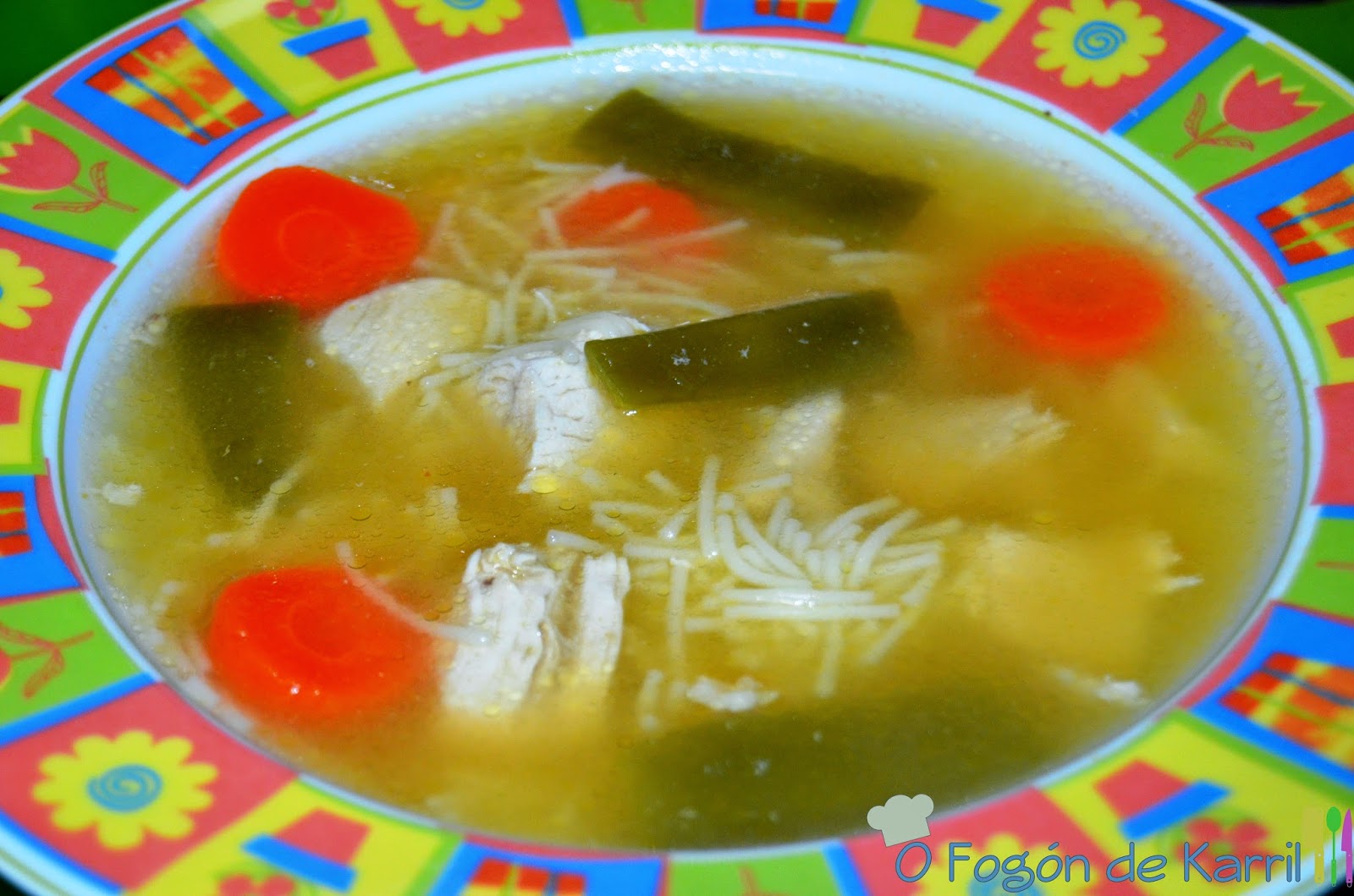 O Fogón de Karril.-: SOPA CASERA DE FIDEOS.