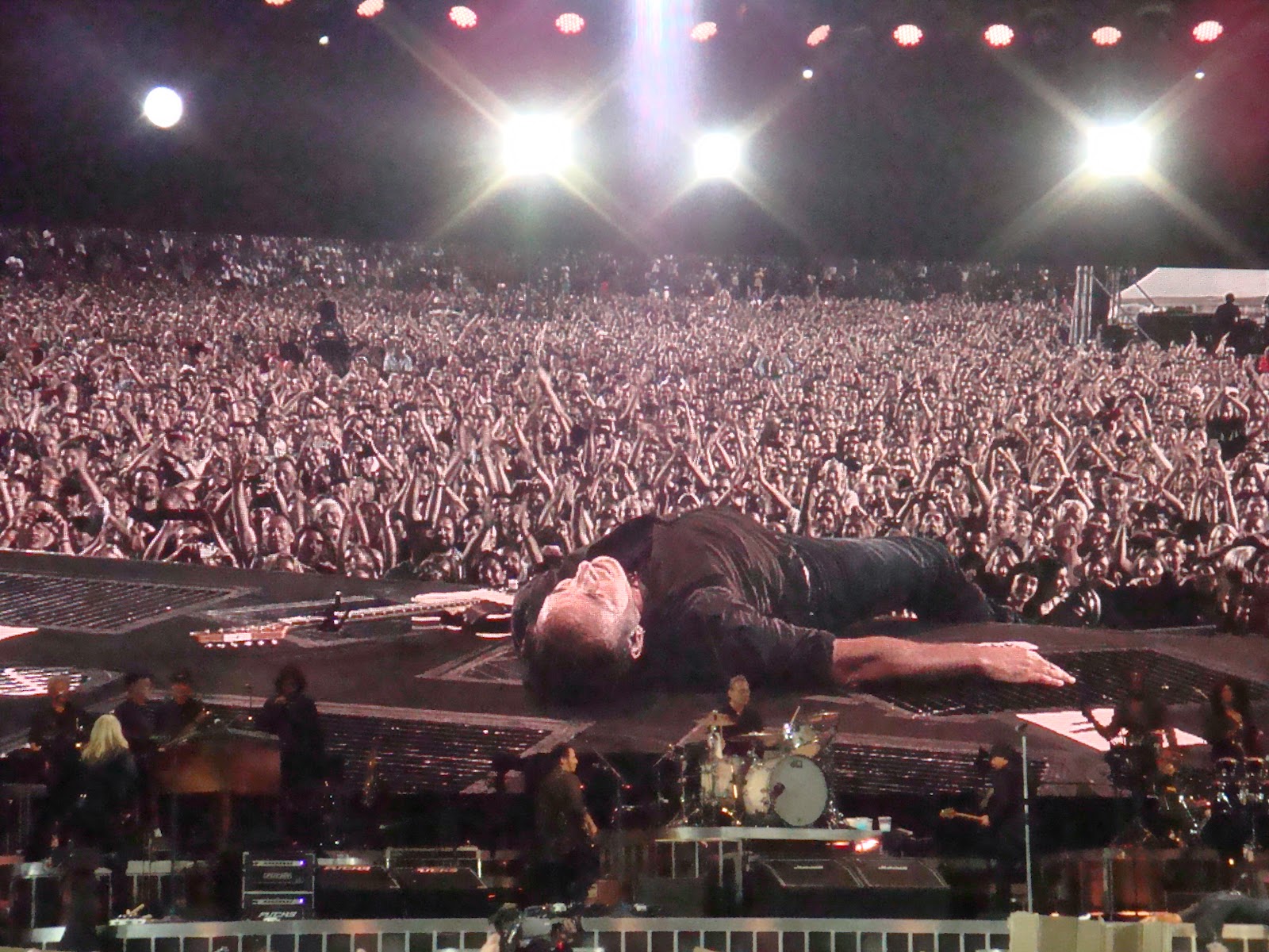 DREAM ROCK AND ROLL: BRUCE SPRINGSTEEN & THE E STREET BAND