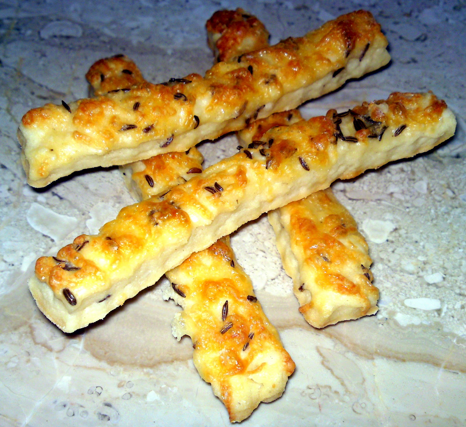 Aici, doar gustul conteaza.....: SARATELE CU CHIMEN