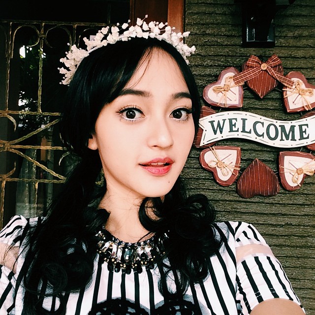 Profil dan Biodata Indah Kusuma, Dokter Muda Cantik | Daftar Biodata ...