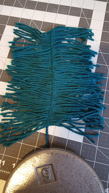 Yarn Feather Tutorial | So Much To Make