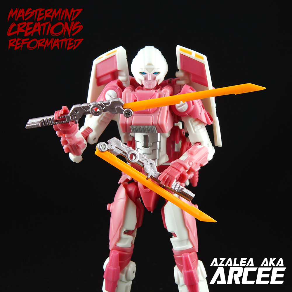 Opelouis's Toys Collection: Mastermind Creations Azalea(aka Arcee).