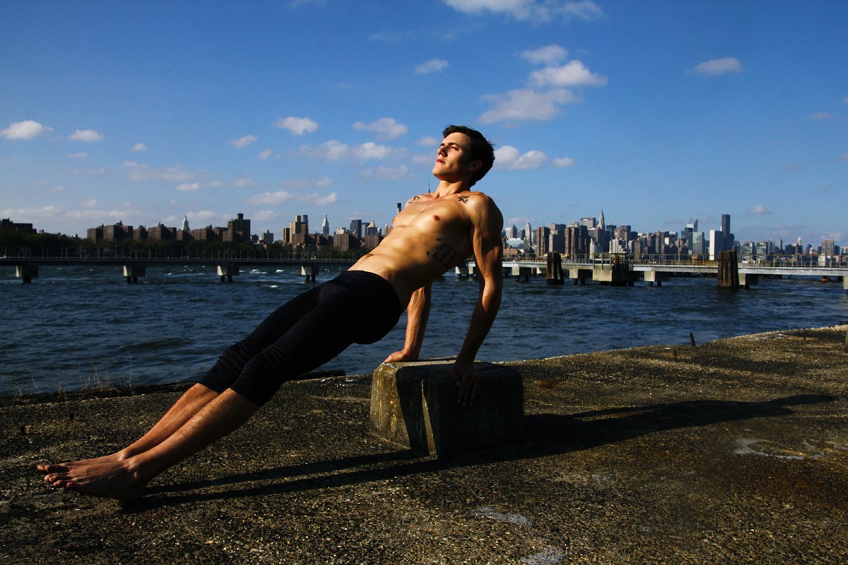 Robert Mull by Ricky Cohete | Homotography