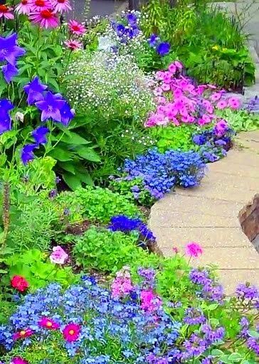 Landscaping With Flowers & Shrubs - Pinterest Gardening