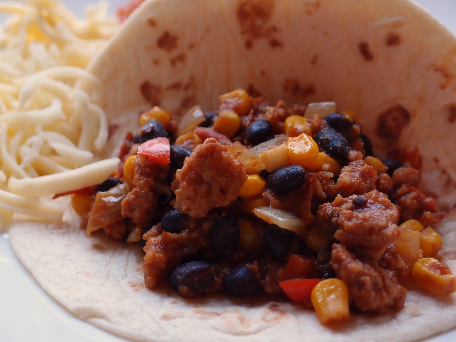 The VegHog: Soft tacos with soya and bean filling