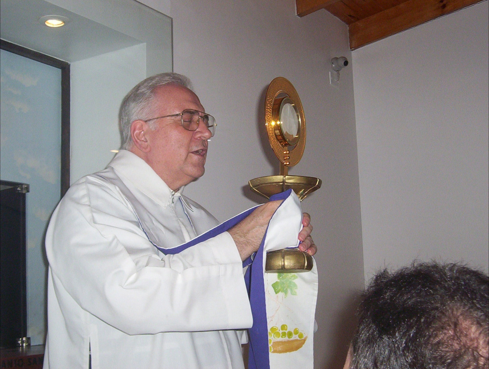 DIOS ES COMUNION: “Tomando la Comunión nos encontramos con Jesús ...