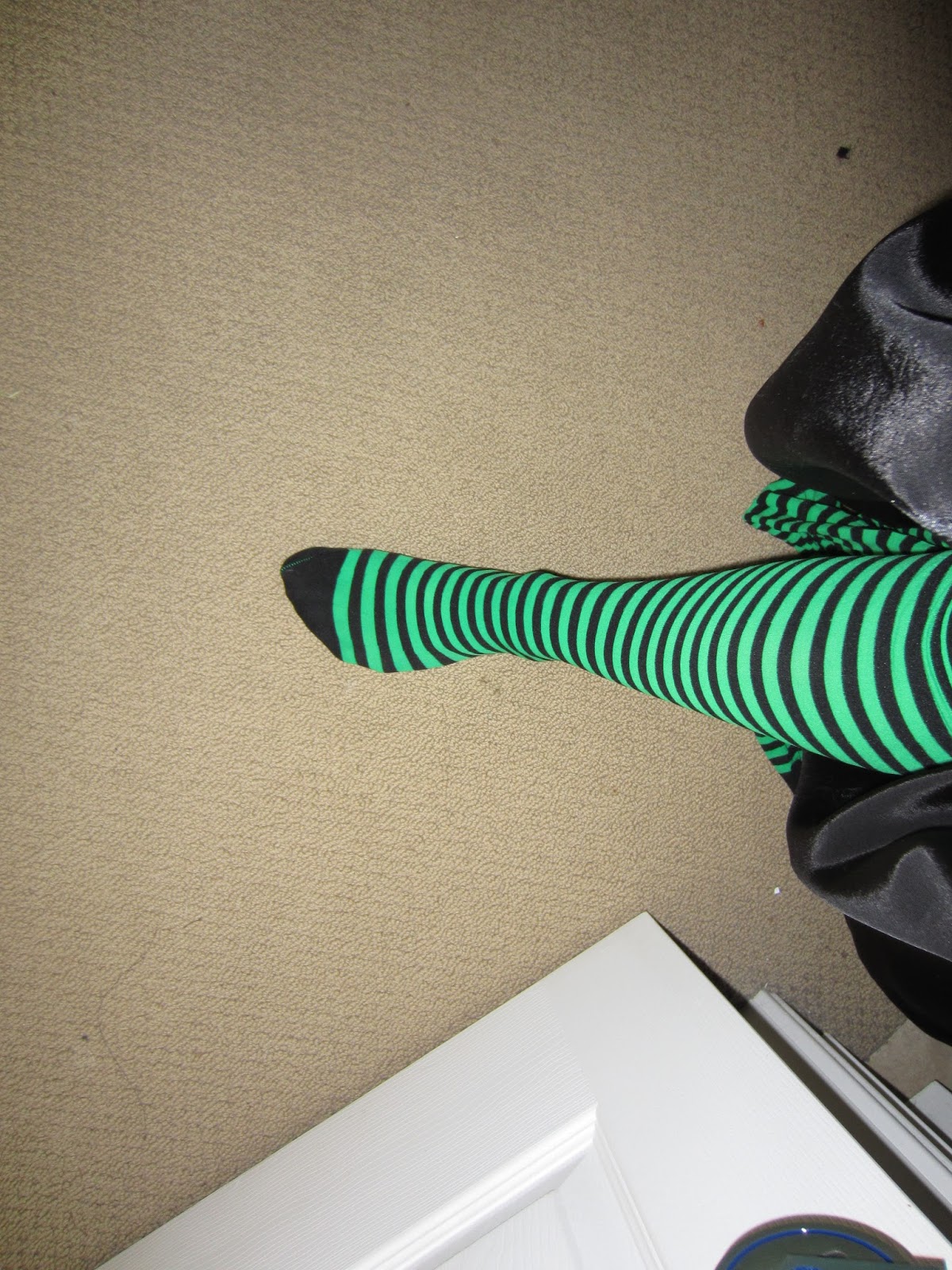 Amanda Did It: DIY Projects: Elphaba Cosplay Tutorial