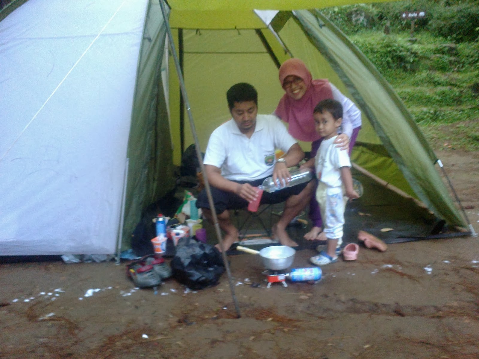 Family Adventure: curug 7 cilember camping ground, 11-12 okt 2013