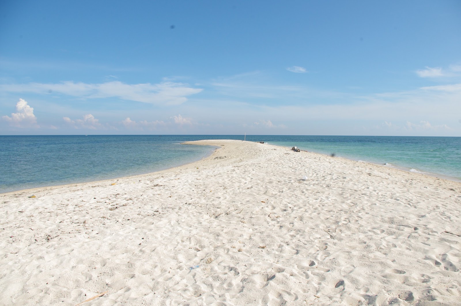 noel autor: Agutayan Island, Jasaan, Misamis Oriental