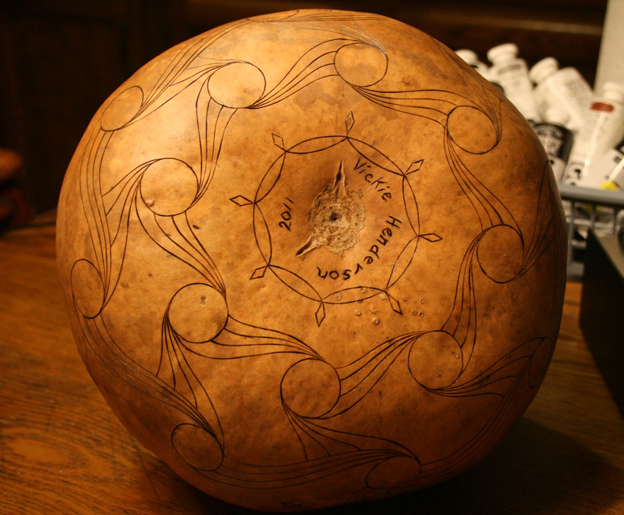 Vickie's Sketchbook: Gourd Art--Pyroengraving or Wood-burning an Art Design