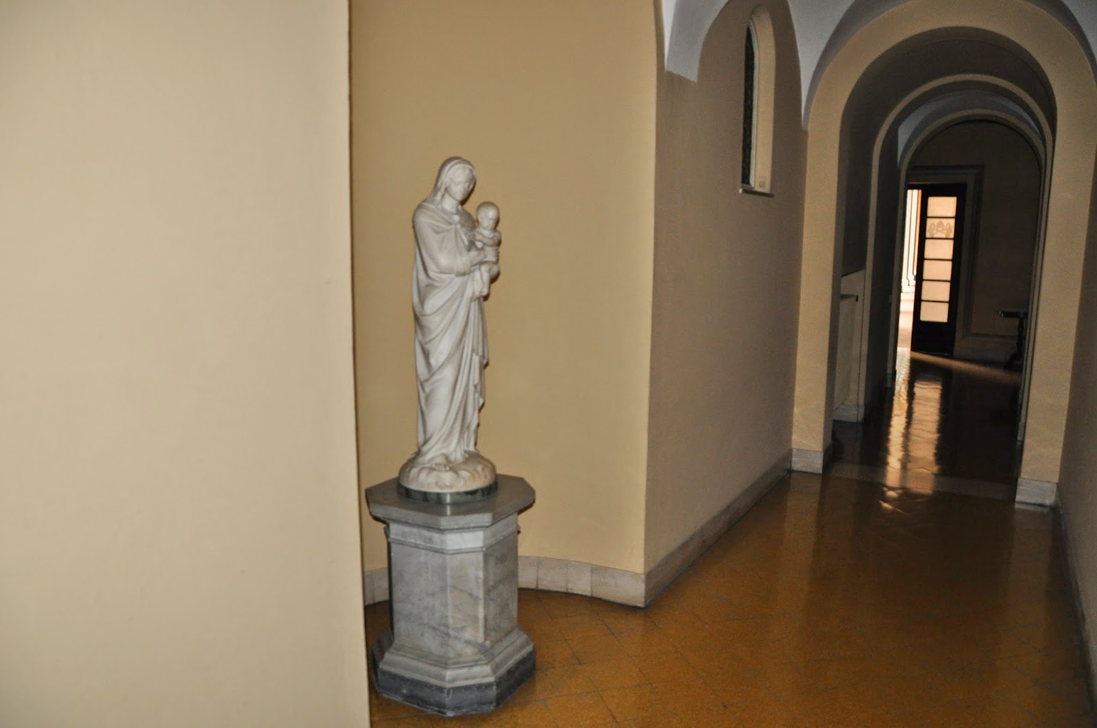 Orbis Catholicus Secundus: Casa Santa Maria in Rome