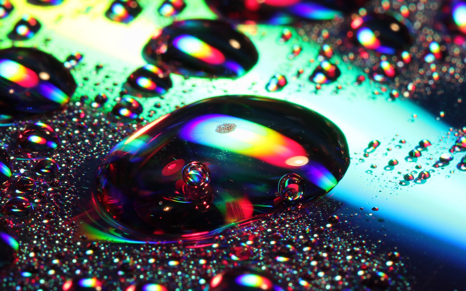 Click! Snap! Shot!: Psychedelic water drops
