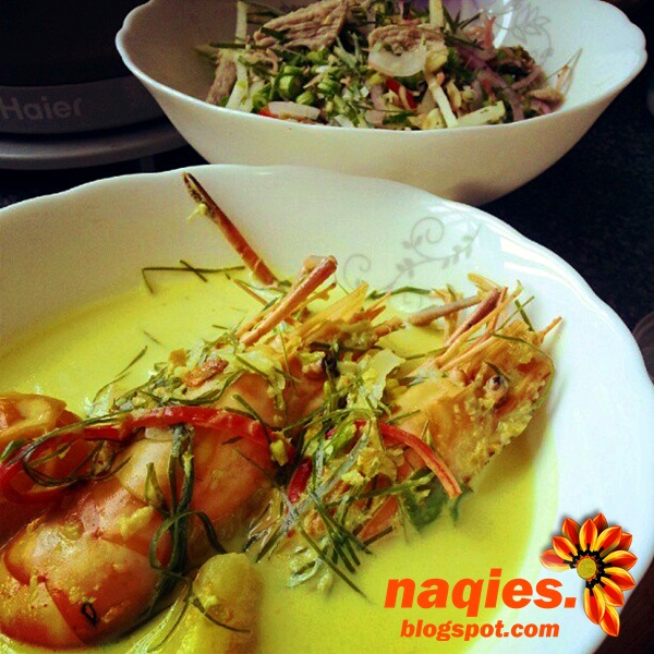 Naqies: Udang Galah Masak Lemak Cili Api