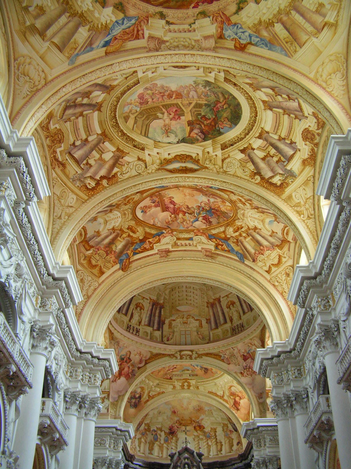 BAROQUE et ROCOCO.: Le monastère baroque de SAINT-FLORIAN (Autriche).