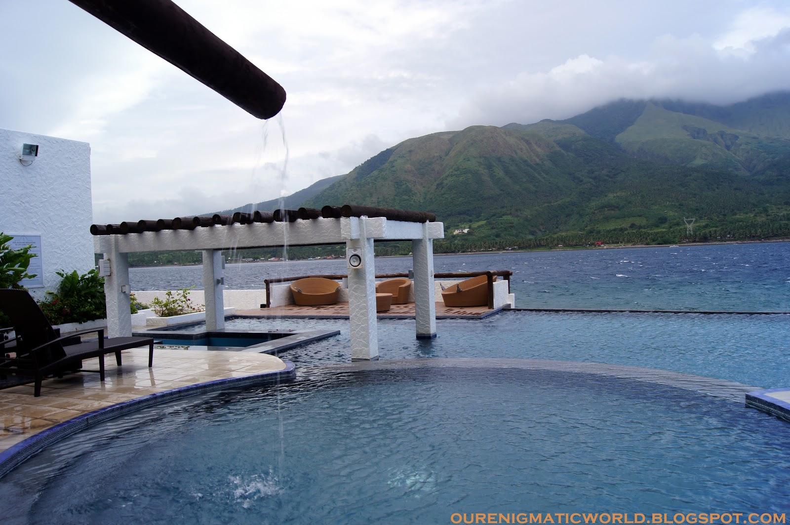 Our Enigmatic World: Beautiful Bellarocca Island Resort and Spa