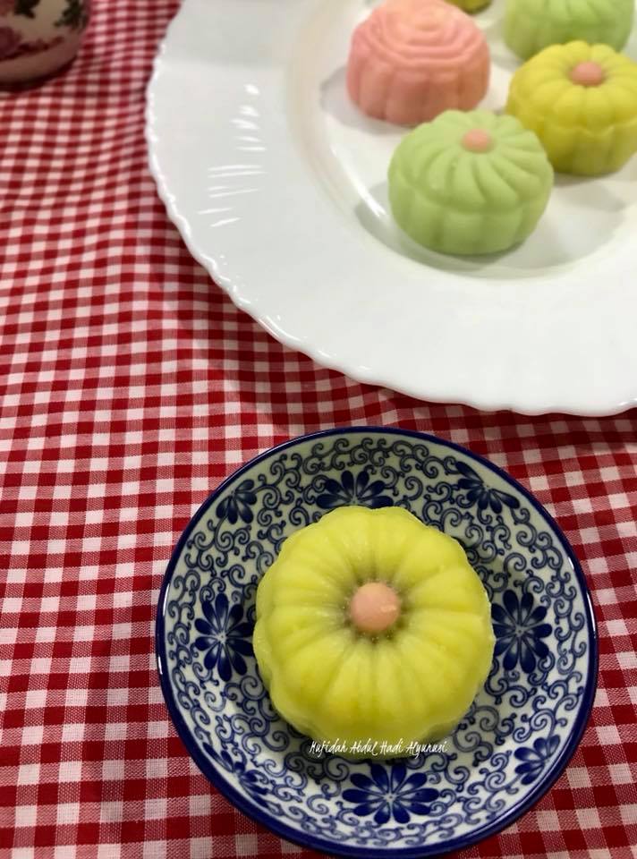 Apron 'n Sudip: Snow Skin Mooncake