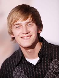 Listas de personajes de Disney: ¡BUENA SUERTE, CHARLIE!