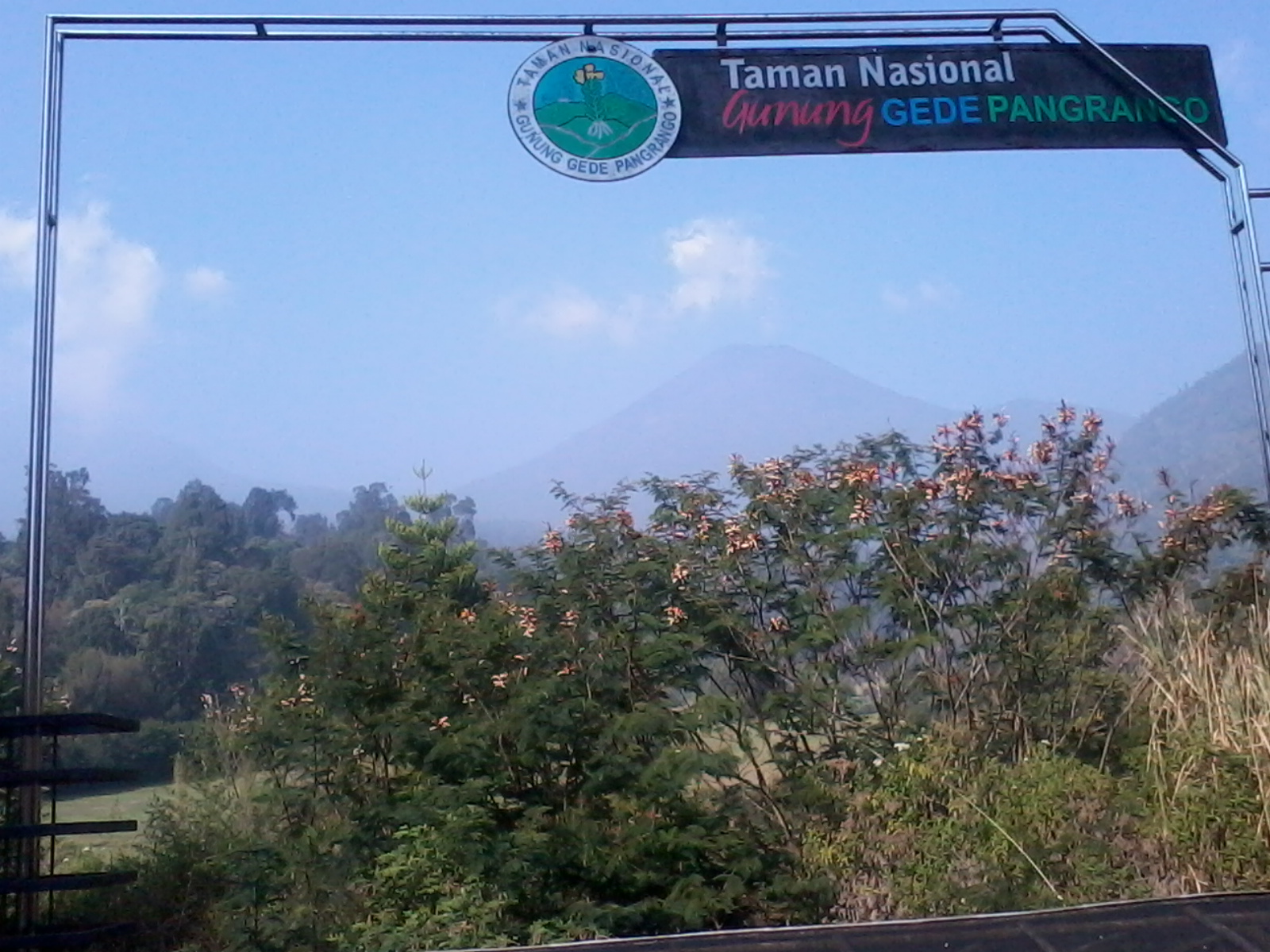 EXOTISME GUNUNG GEDE PANGRANGO ~ Saatnya Wisata