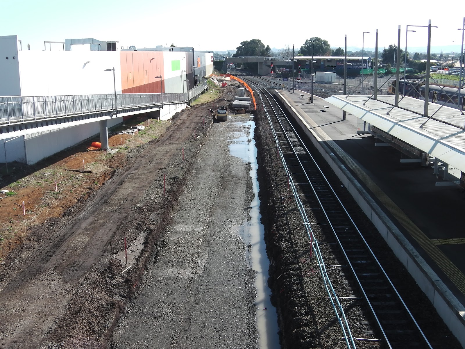 Papakura Station: Platform works
