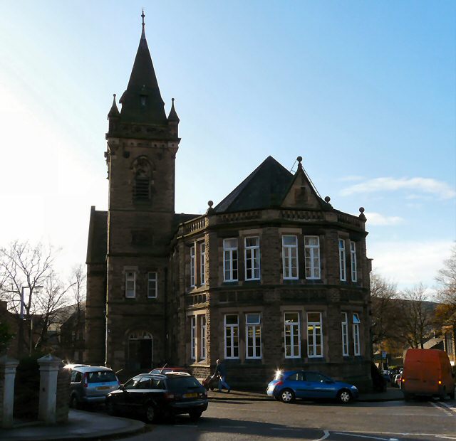 Glossop Tours: Glossop History: Victoria Hall & Glossop Library