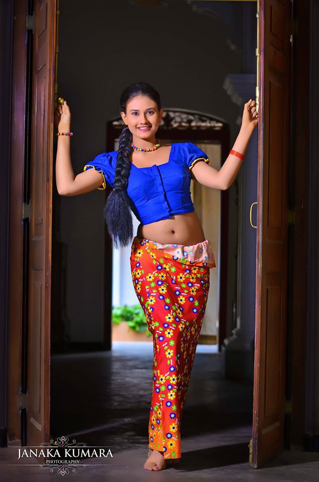 Dusheni Miurangi - Photos - Lanka Touch