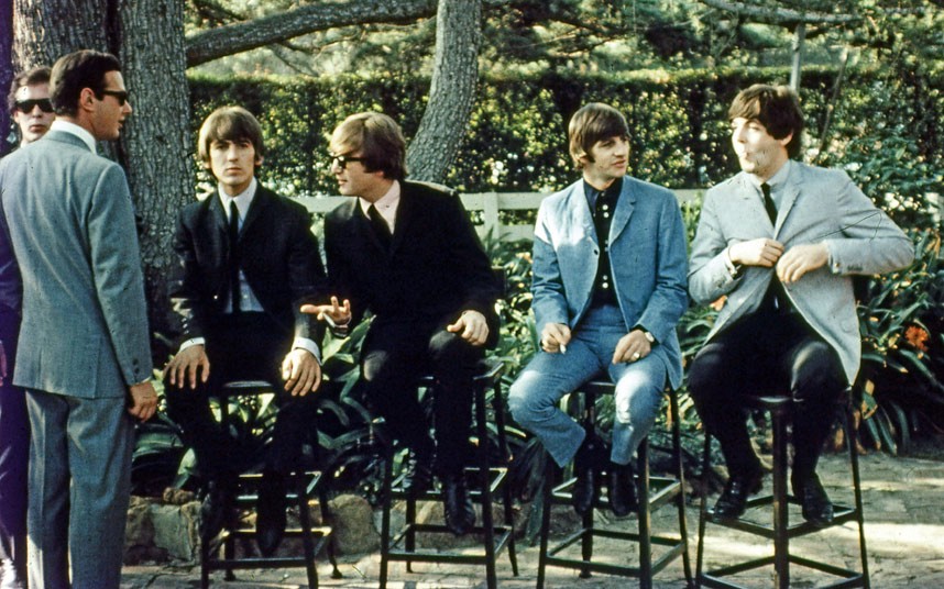 Rare Color Photographs of The Beatles' First U.S. Tour in 1964 ...