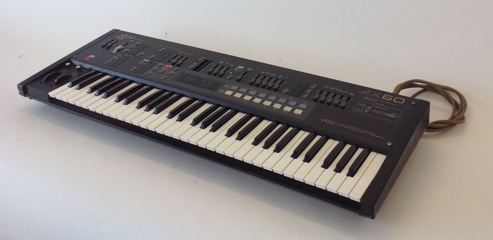 MATRIXSYNTH: AKAI AX-60 SN 10425-21483