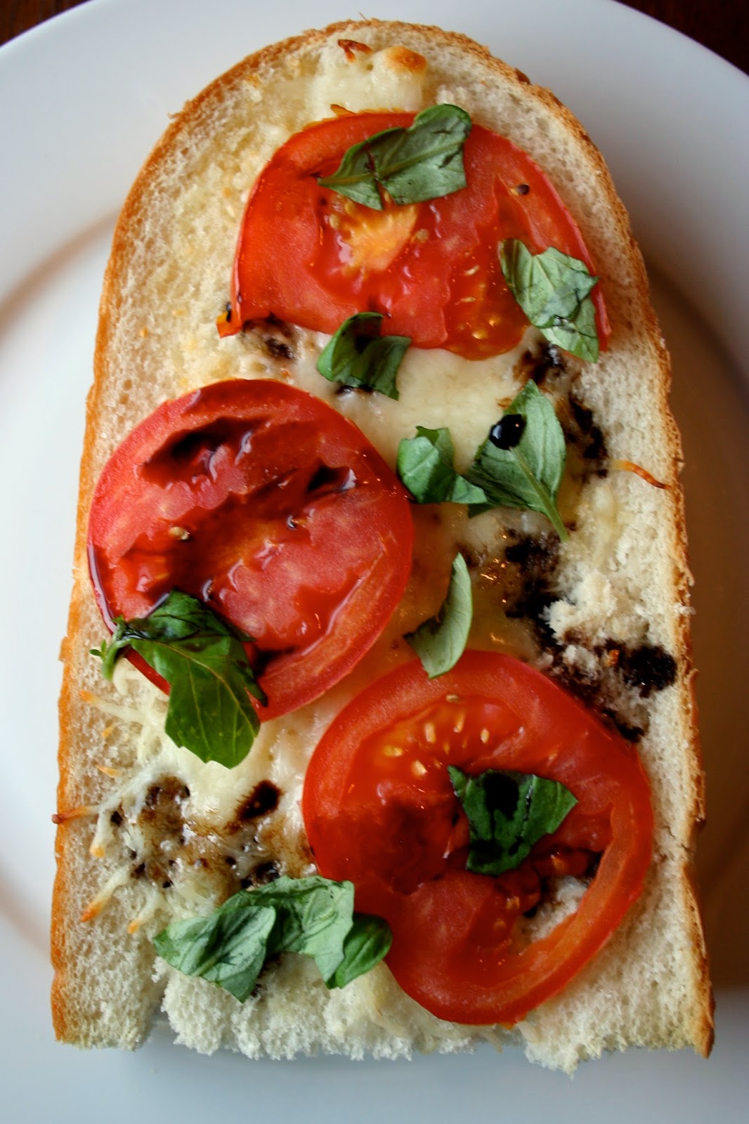Caprese Garlic Bread