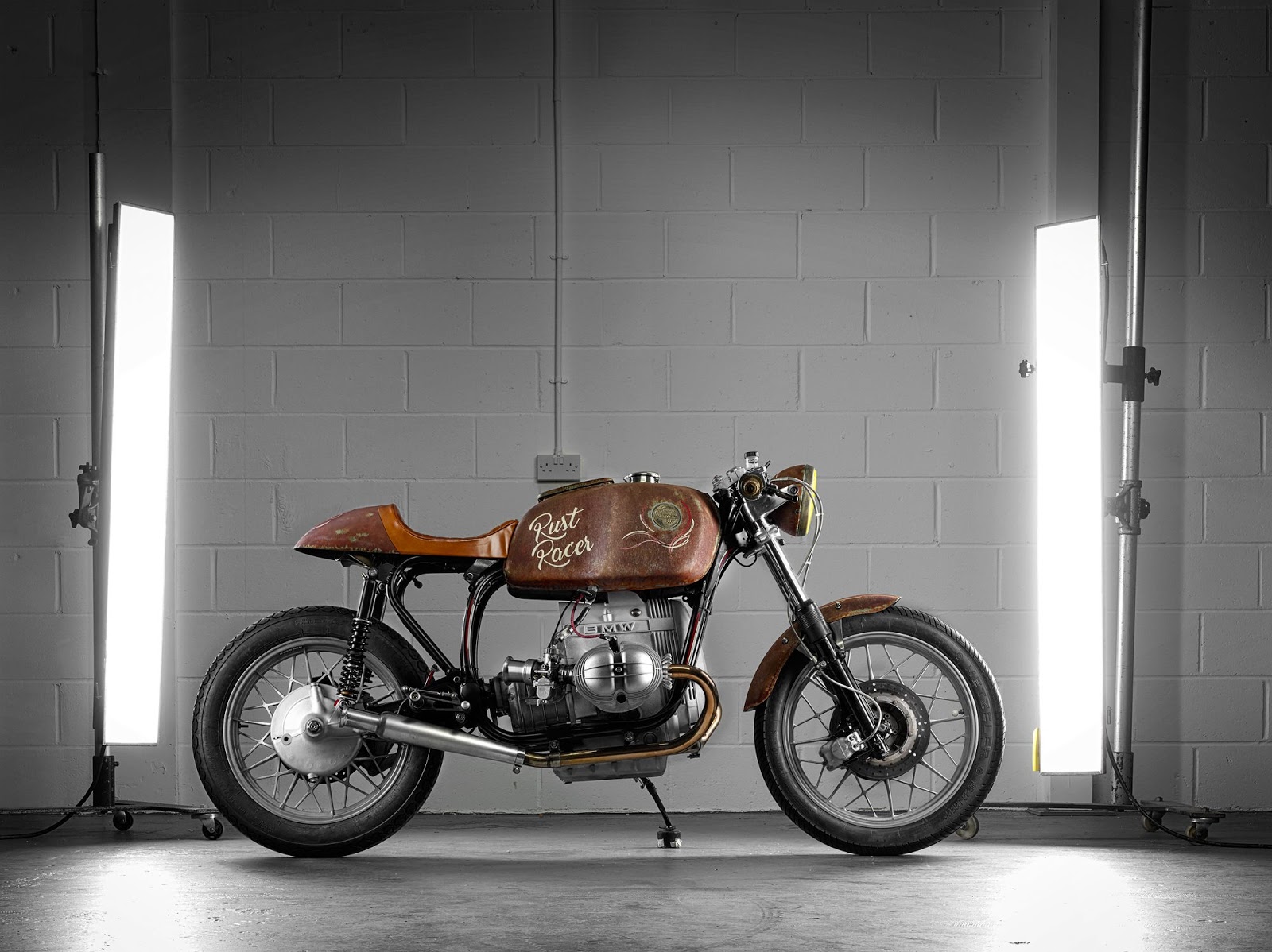 Rust Racer / Curiosity Moto