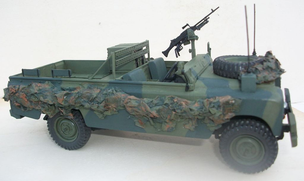 Maquettes Dioramas Sampiero Models: Land Rover 109 paratroopers