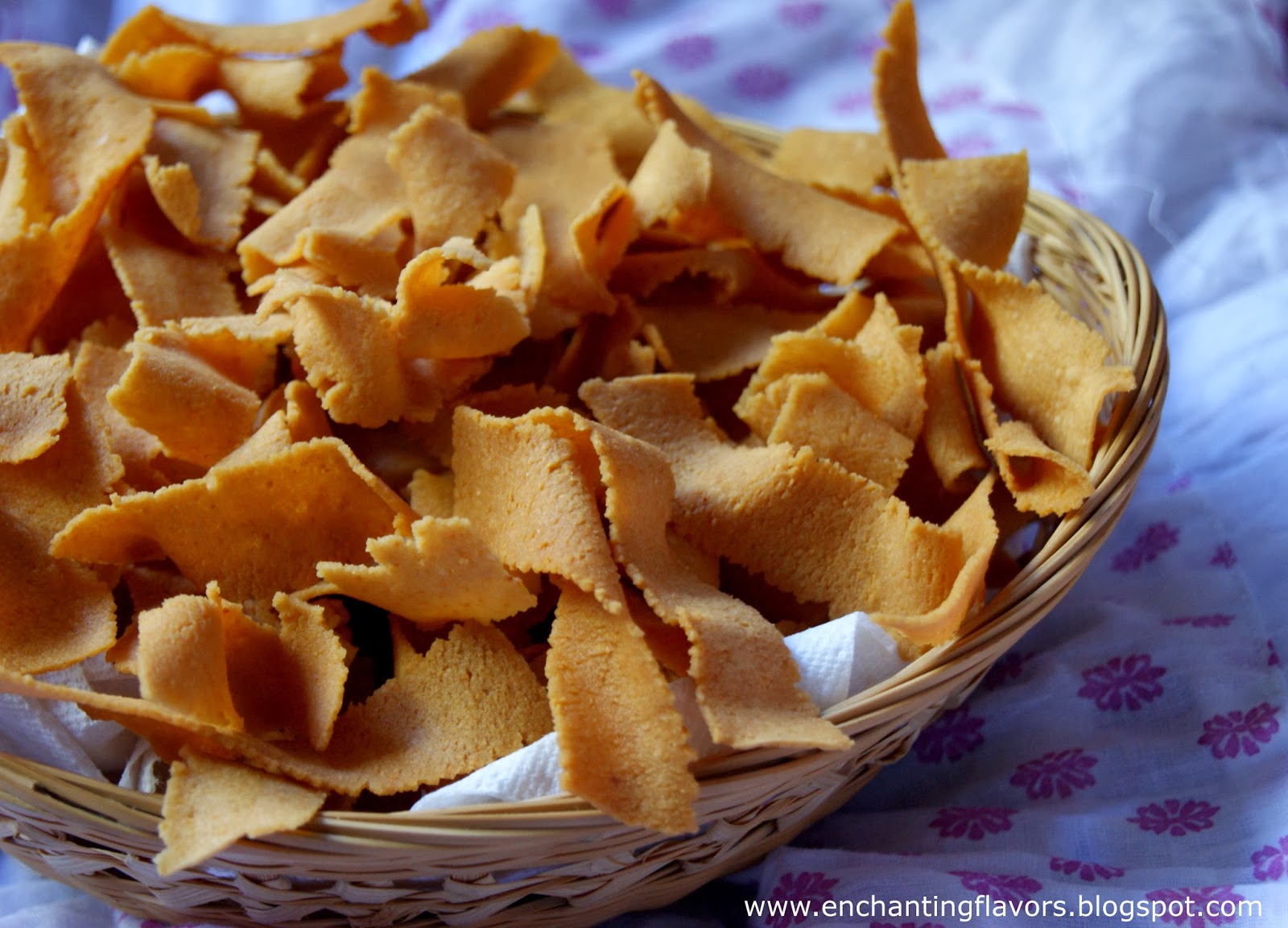 Enchanting Flavors: Ribbon Pakkavada - Diwali Special