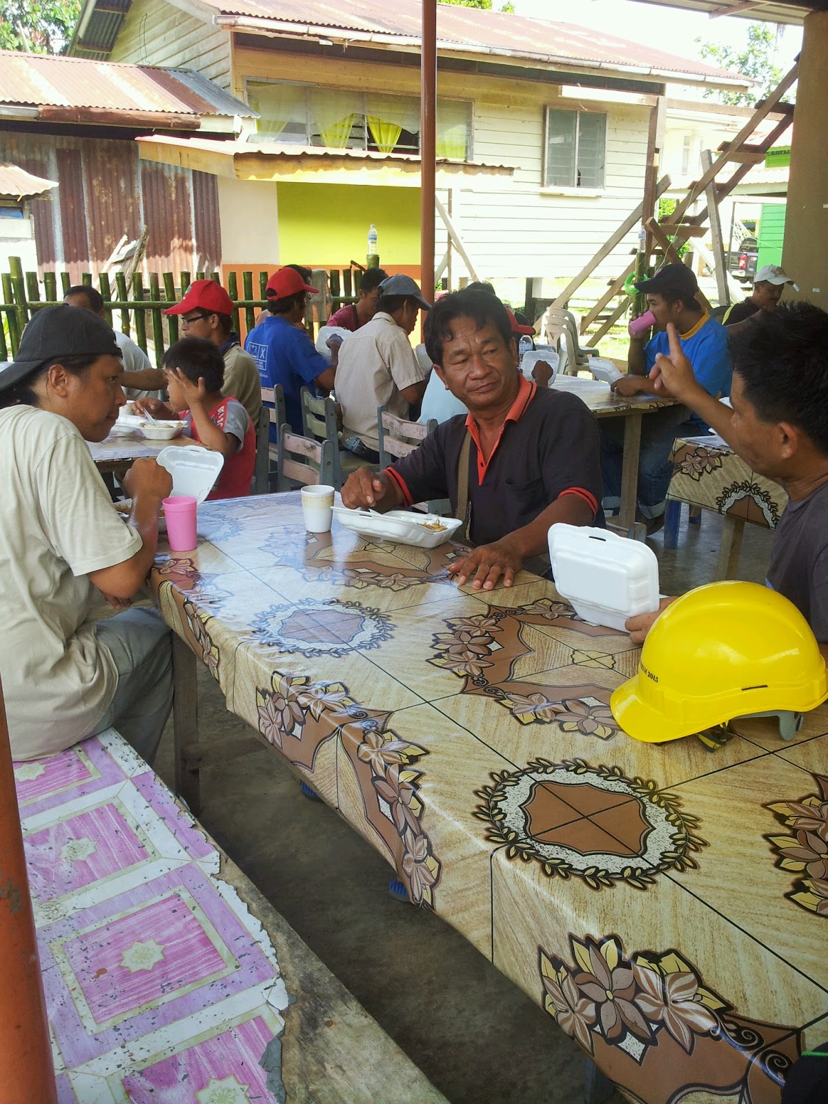 PIBG sk kemabong: PROGRAM GOTONG-ROYONG MEMBINA PONDOK REHAT MURID