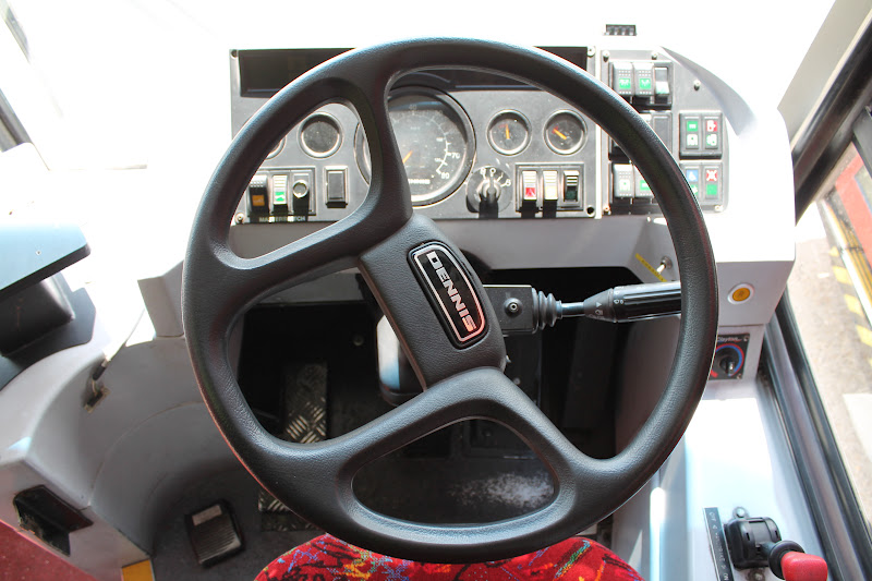 The Circle of London : Sullivan Buses South Mimms Garage [SM]