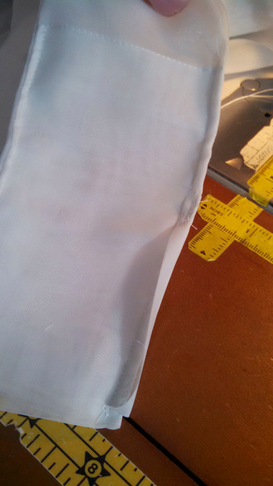 Dawn Sewing and Crafts: Sheer window and bed curtains