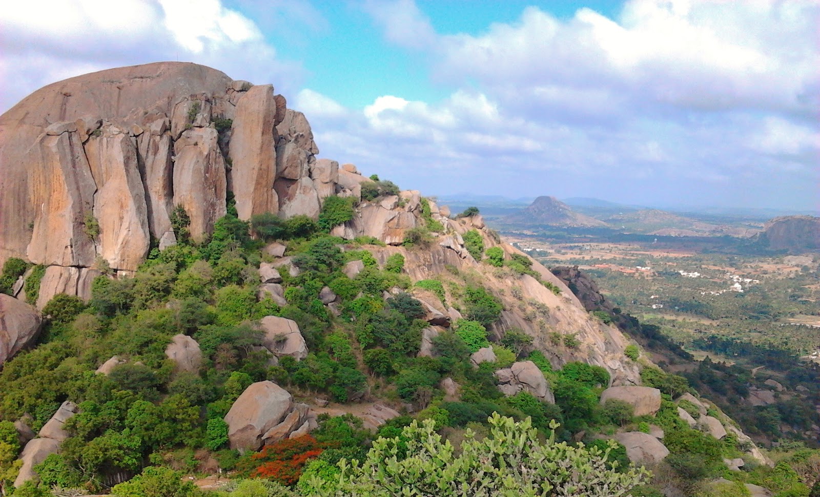 11 Best One-Day Trekking Places near Bangalore | Trawell.in Blog