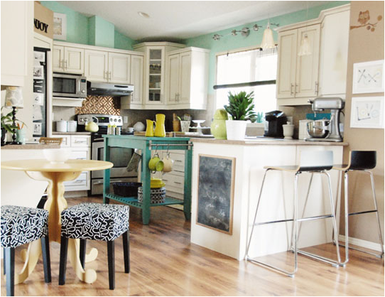 Color Crush-Blue and Green Kitchens | Room Design Inspirations