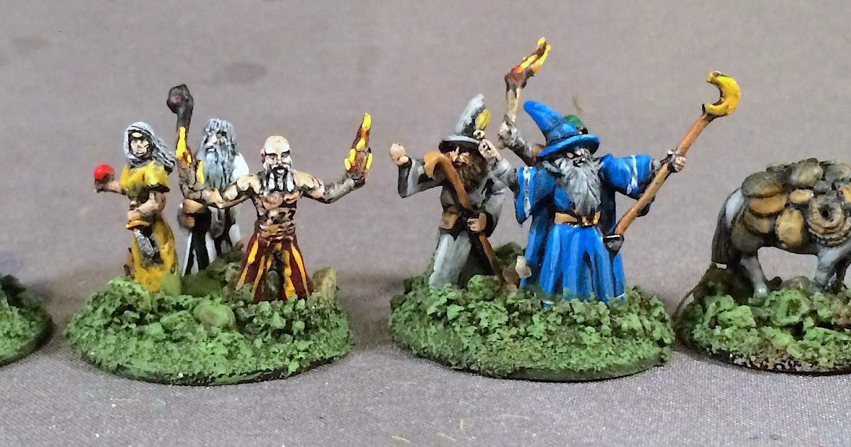 Bob's Miniature Wargaming Blog: Character bases for Dragon Rampant