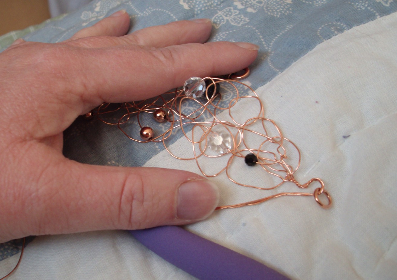 Ravings of a Mad Crafter: Crochet Wire Necklace Tutorial II