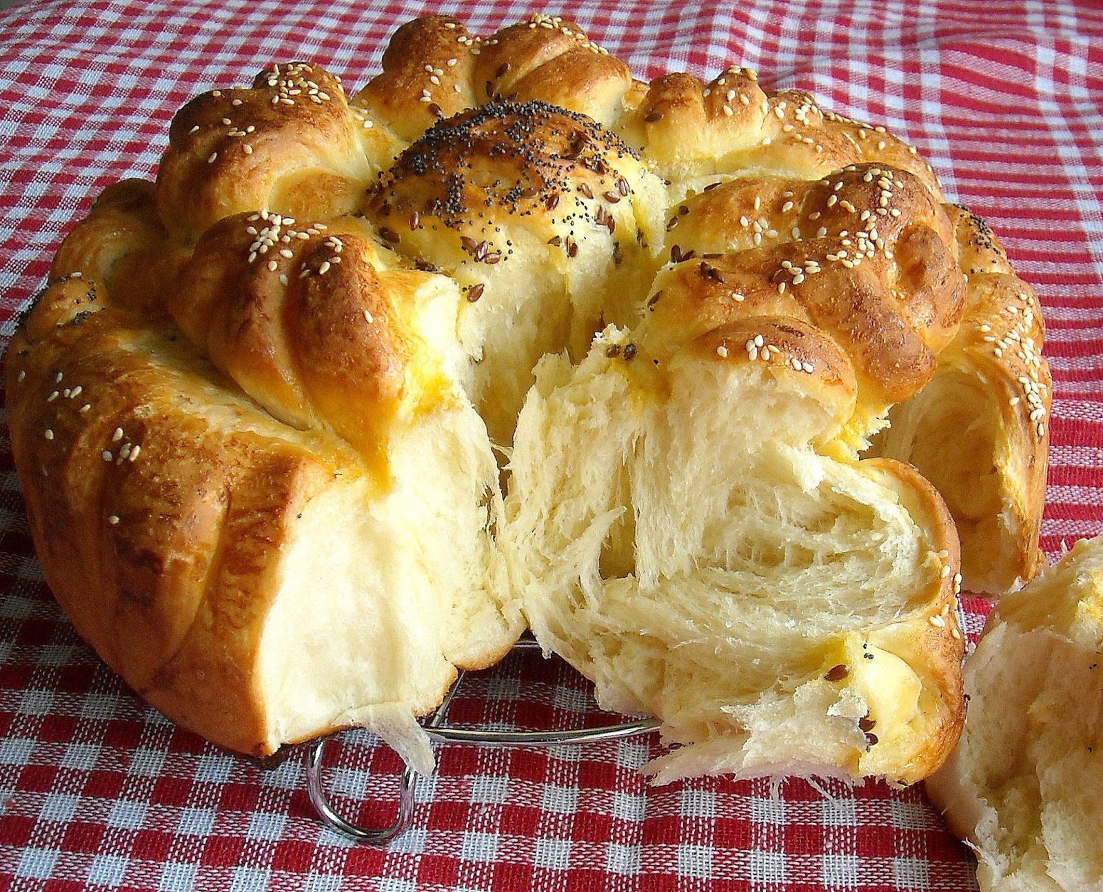 Danina kuhinja: Pogača savijena kifla