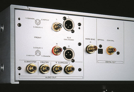 Esoteric X01 Limited CD/SACD 플레이어