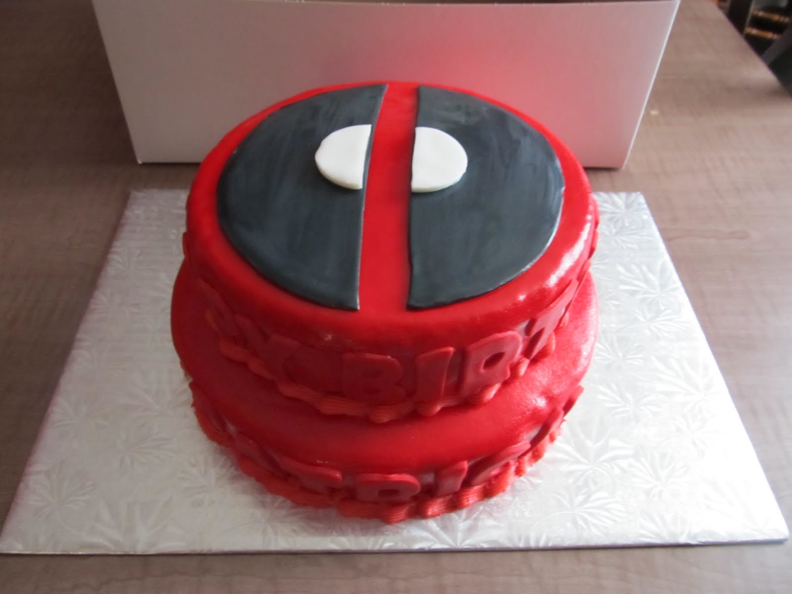 Cake Designs by Steph: DeadPool Cake!