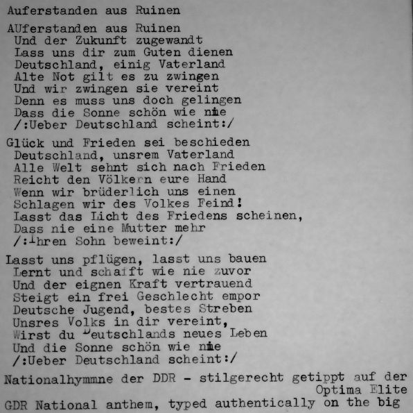 maschinengeschrieben: Abgetippt: Auferstanden aus Ruinen