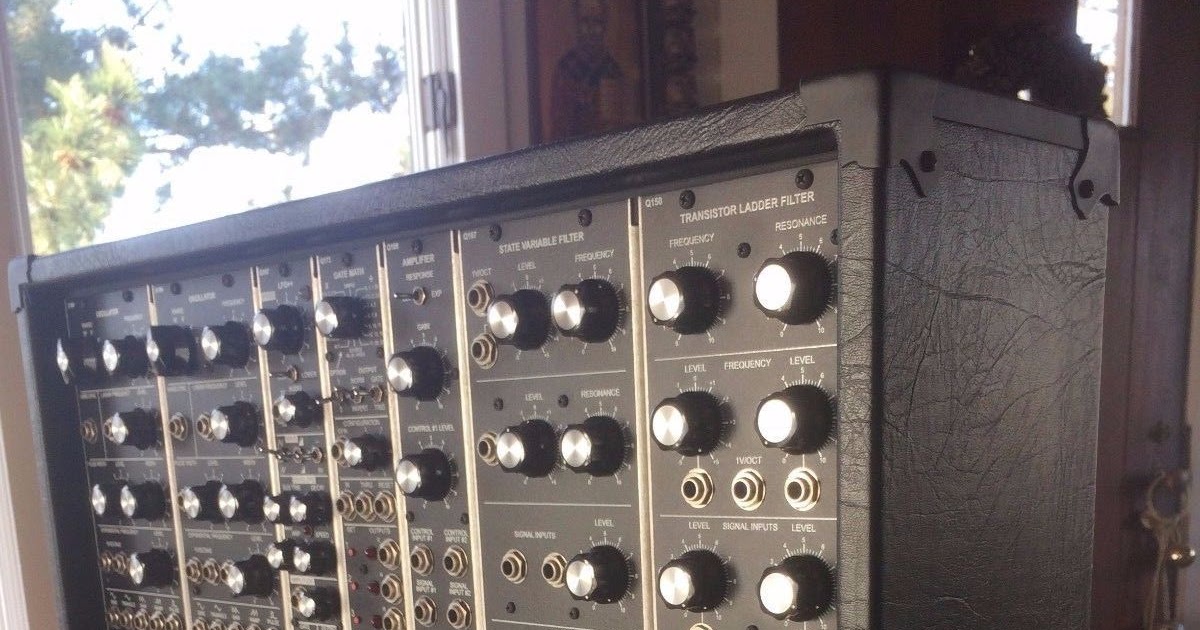 MATRIXSYNTH: Synthesizers.com 5U 22