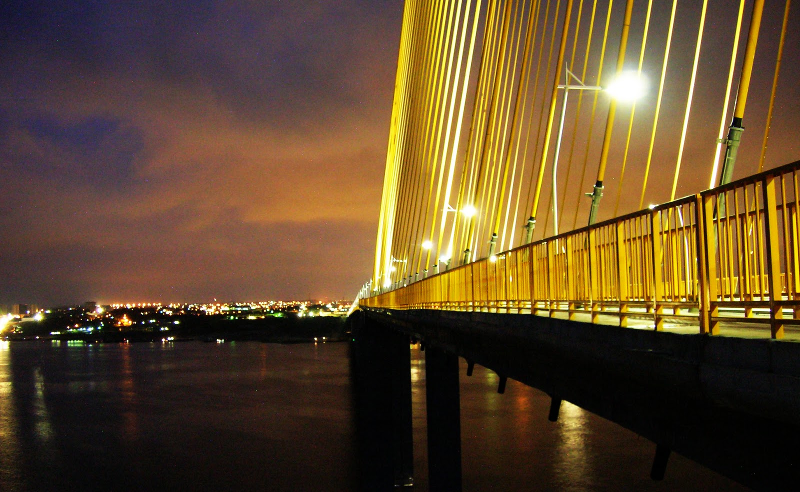 Arquiteturismo - PONTE SOBRE O RIO NEGRO | +Archcultura