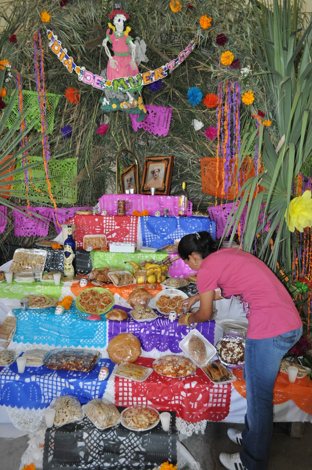 CBTA 269 Villagran: Altares de Muertos