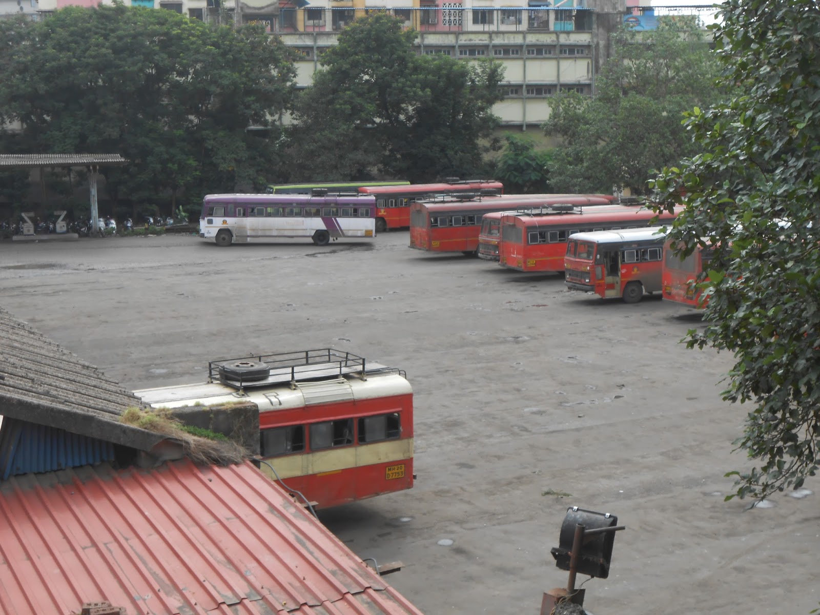 India's Transportation: Kalyan ST Depot