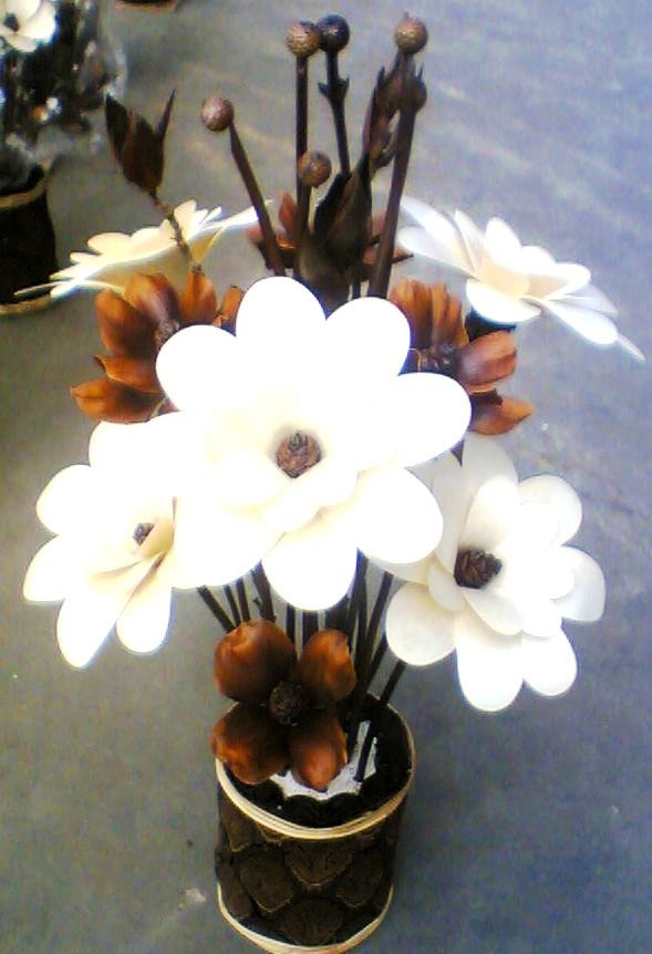 Penyedia Layanan Jasa Dekorasi: Hiasan Bunga Kering